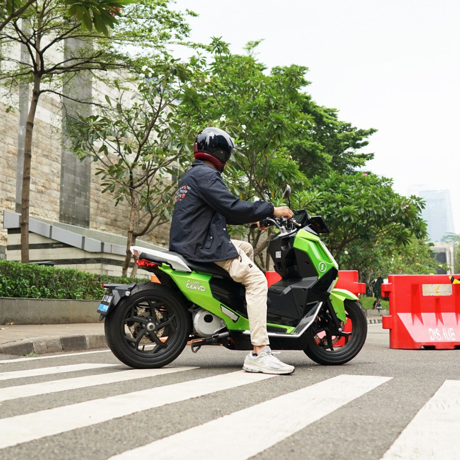 5 Rahasia Merawat Motor Listrik kamu dengan Baik dan Tepat! - Blog ALVA Auto