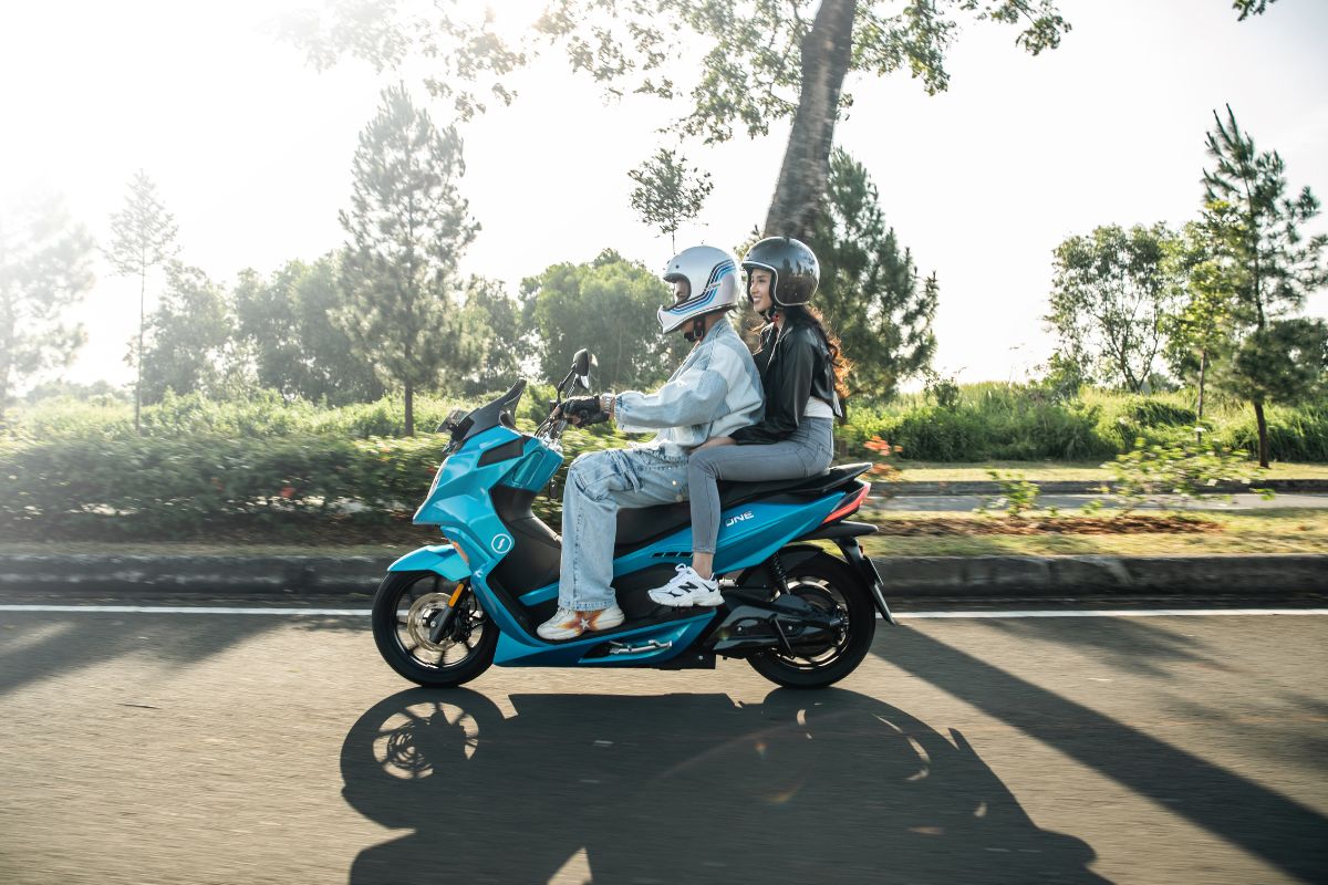 Rekomendasi Motor Listrik yang Worth It dari ALVA - Blog ALVA Auto